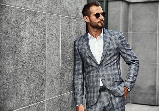 A Comprehensive Guide On How To Select The Right Blazer - Real Feel ...